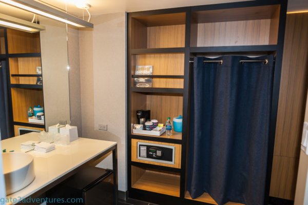 Hotel Review: Aloft San Francisco Airport - Gate to Adventures