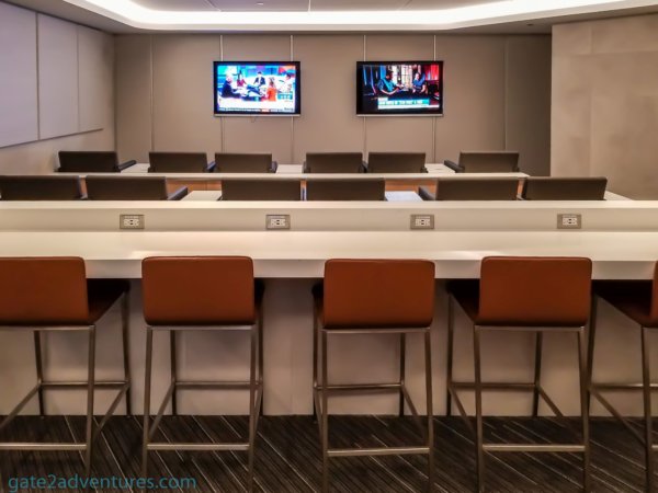 Lounge Review: American Airlines Flagship Lounge Chicago O’Hare (ORD ...