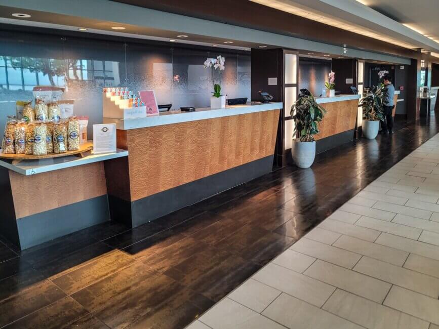 San Francisco Marriott Airport Waterfront Review - Gate to Adventures
